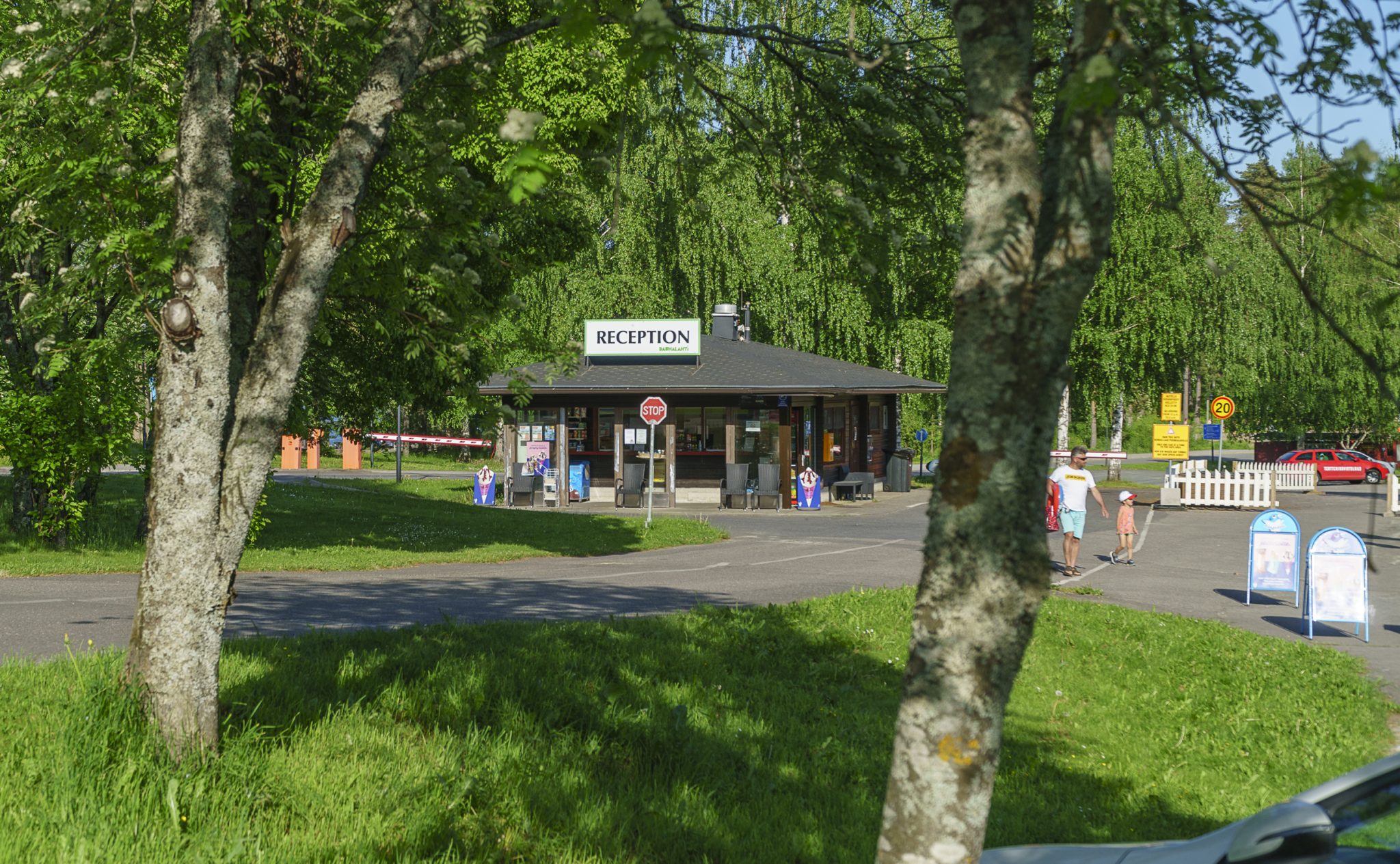 Matkailukeskus Rauhalahti / Rauhalahti Holiday Centre - Camping